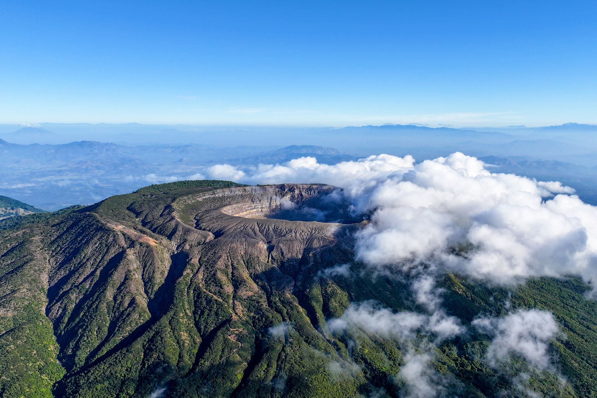Panadería La Tecleña, Plaza Cafetalón – El Salvador Travel